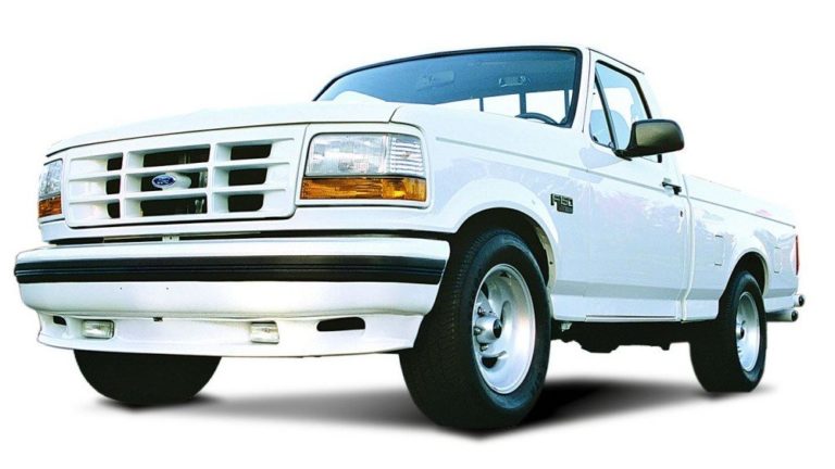1993-1995 Ford SVT Lightning F-150 - Blue Oval Trucks