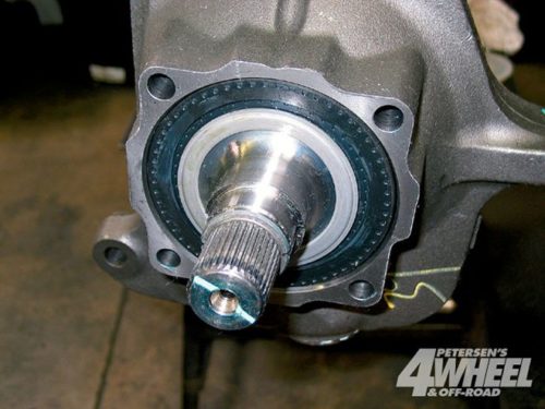 Dana Super 60 High Pinion Front Axle - Blue Oval Trucks