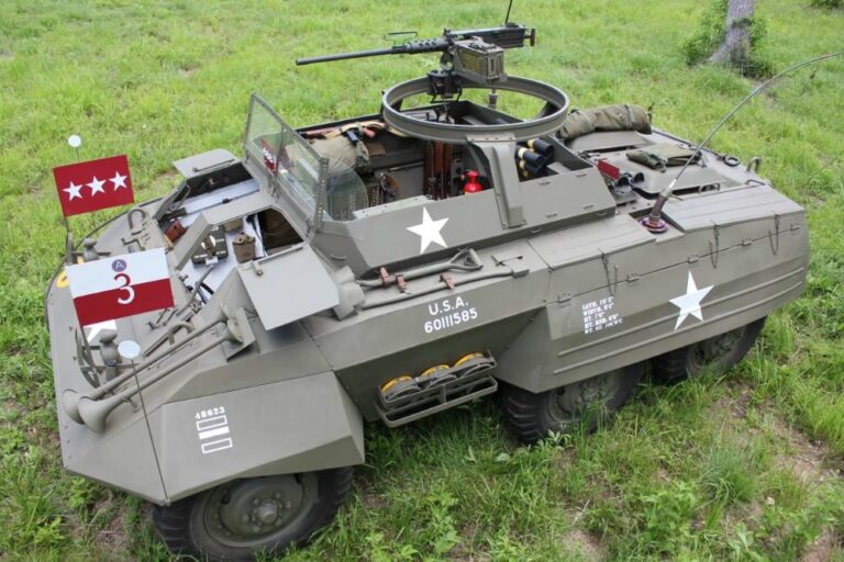 Ford M20 Armored Car 1943-1945 - Blue Oval Trucks